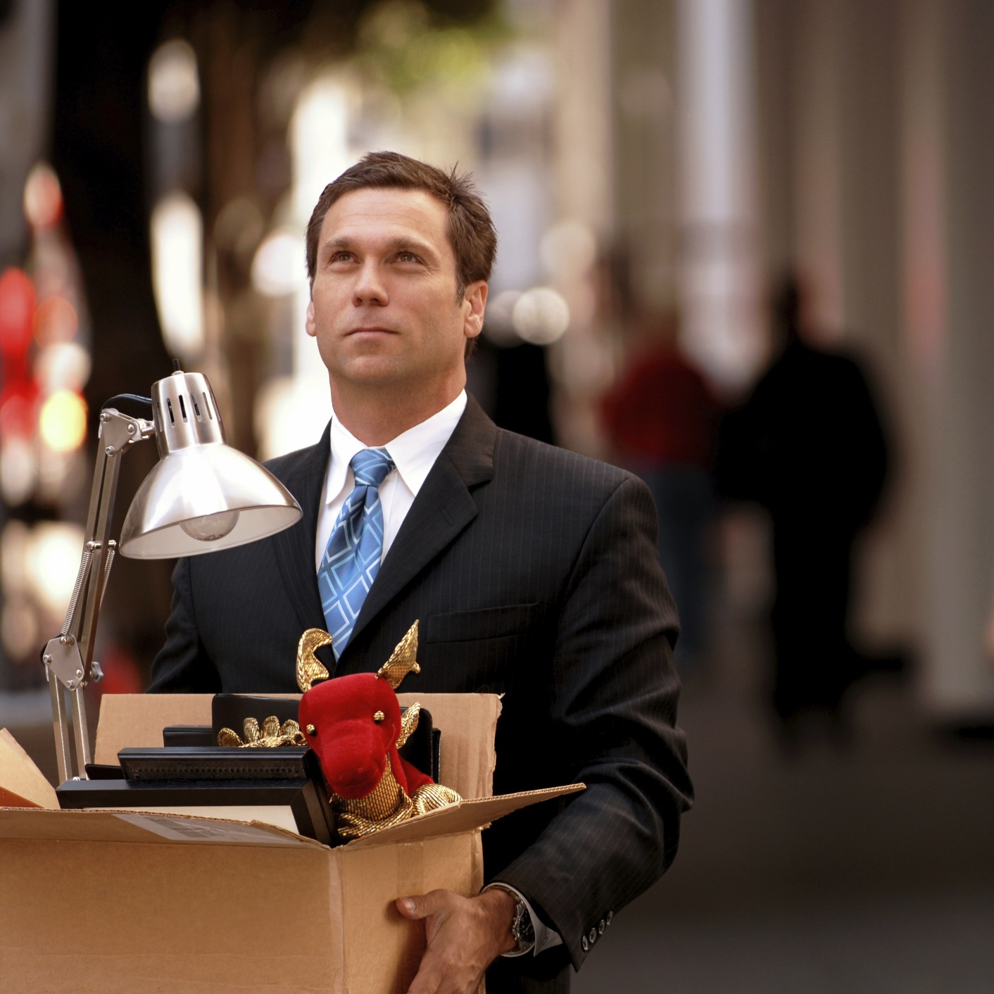 Happy Holidays, You're Fired: List of Companies Laying People Off - 24/ ...