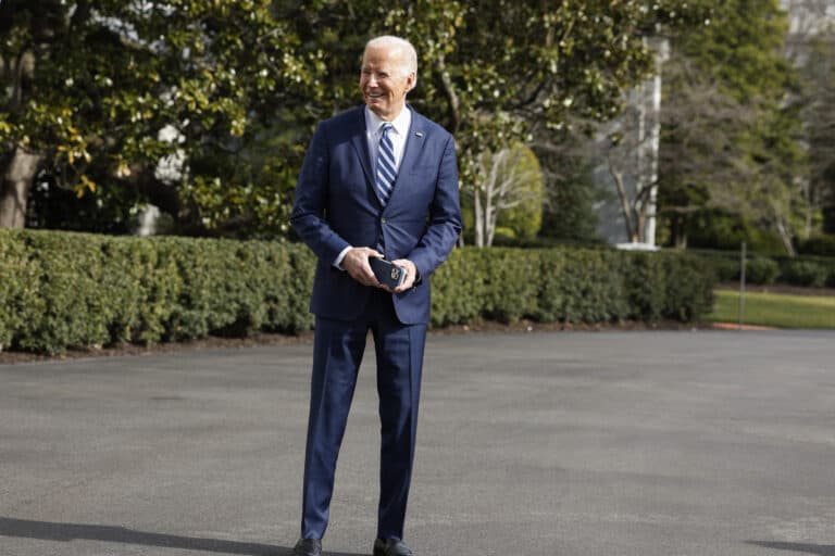 Joe Biden's Height: How He Ranks Among the Tallest Presidents - 24/7 ...