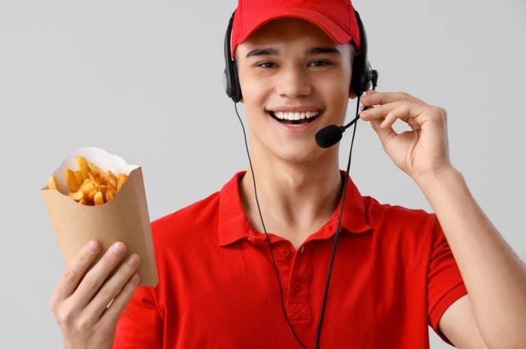 Here's What Fast Food Workers Are Paid in Every State - 24/7 Wall St.
