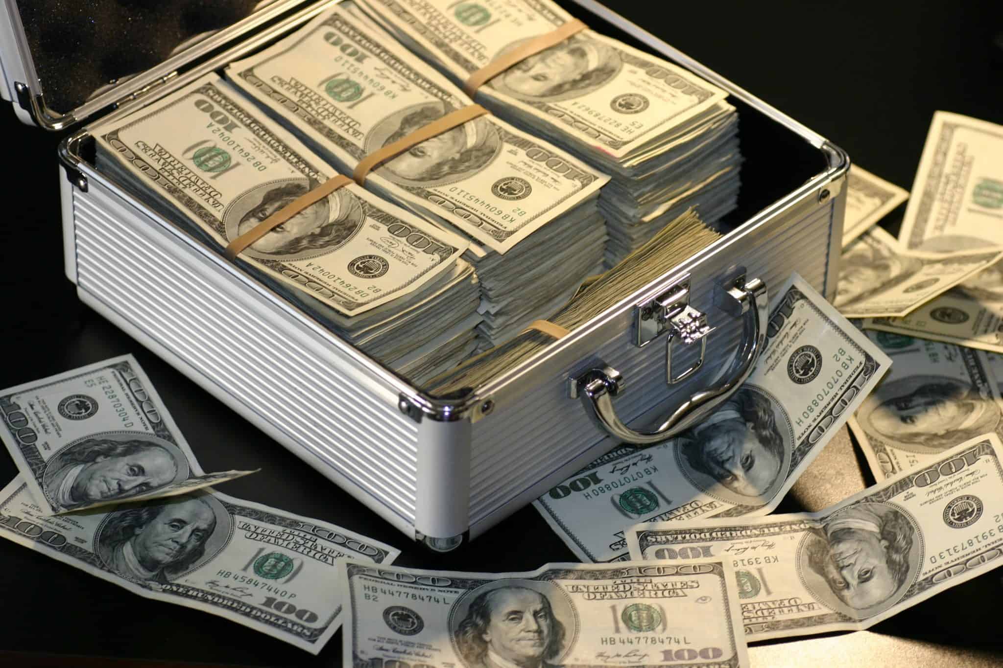 Why Cash and T-Bills Are Back in Retirement Portfolios for 2026 - 24/7 ...